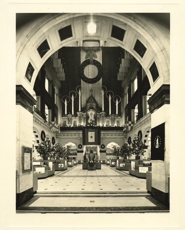 [Christmas display in grand court of John Wanamaker department store ...