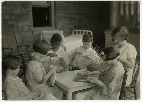 [Convalescing children] [graphic]. | Library Company of Philadelphia ...